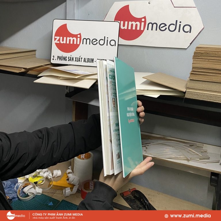 In Album Photobook Nha Khoa - 11 Tờ Mở Phẳng - Zumi Media